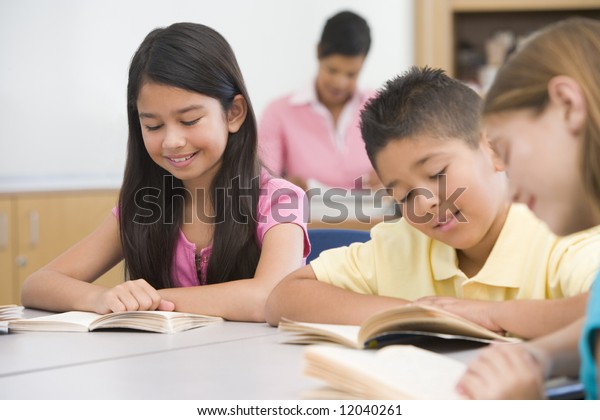 Group Elementary School Pupils Class Reading Stock Photo 12040261 ...