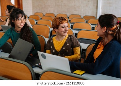 Group Students Talking Class Stock Photo 2161110885 | Shutterstock