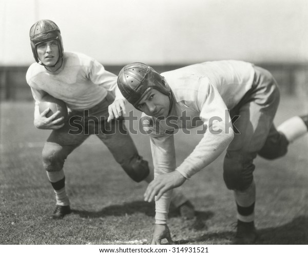 Halfback Running Play Stock Photo (Edit Now) 314931521