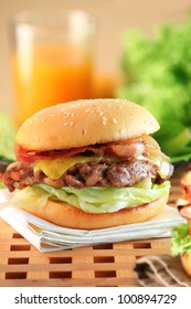 140 Cross section hamburger Images, Stock Photos & Vectors | Shutterstock