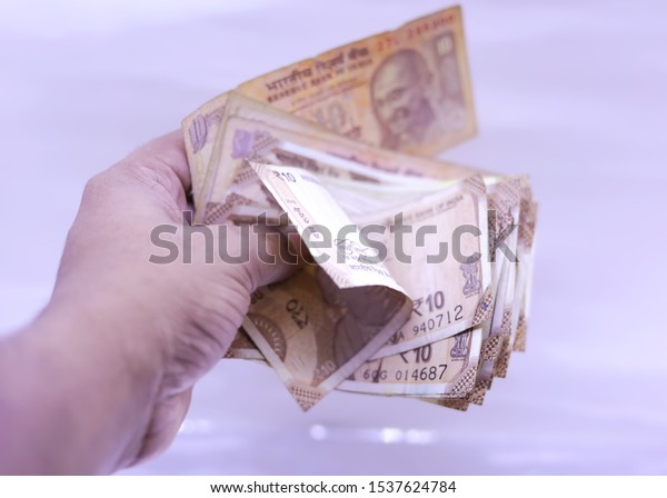 Hand Indian Rupee Notes Stock Photo 1537624784 | Shutterstock