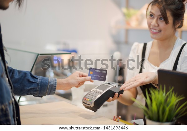 Hand Man Customer Using Wireless Contactless Stock Photo 1431693446 ...