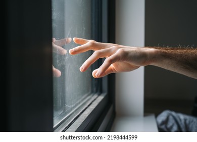4,050 Hand reaching side Images, Stock Photos & Vectors | Shutterstock