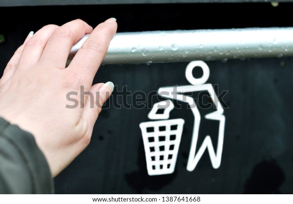 Hand Throwing Garbage Empty Recycling Bina Stock Photo 1387641668 ...