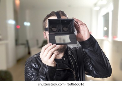 Handsome Guy Using Vr Glasses Stock Photo 368665016 | Shutterstock
