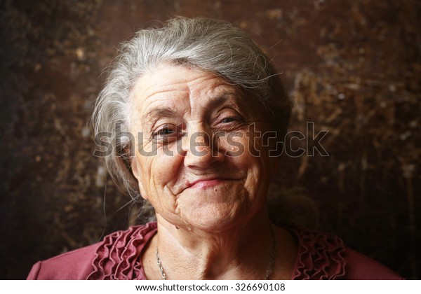 Happy Granny Face Foto stock 326690108 | Shutterstock