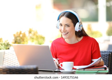 Happy Student Elearning Looking Camera Sitting Stock Photo 1493175146 ...