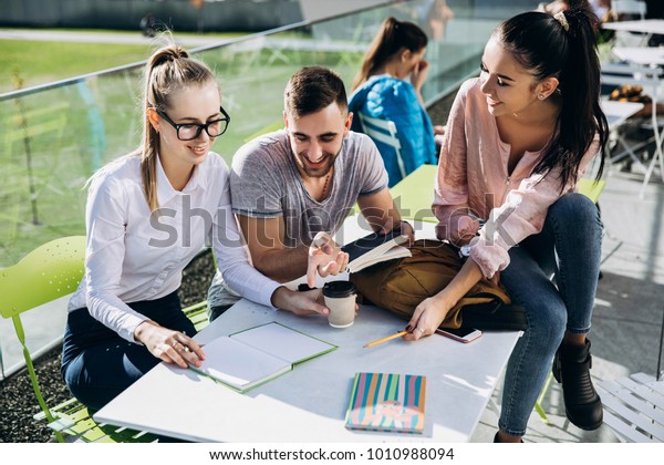 Happy Students Work Study Table On Foto Stok 1010988094 | Shutterstock