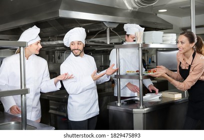 971 Chef Checking Dish Images, Stock Photos & Vectors | Shutterstock