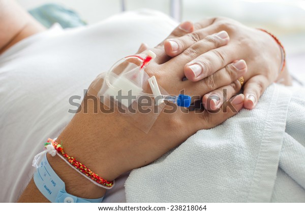 Heparin Lock Drip Saline Solution库存照片238218064 | Shutterstock