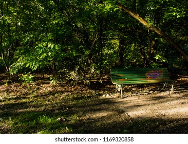 985 Hidden Bench Images, Stock Photos & Vectors | Shutterstock