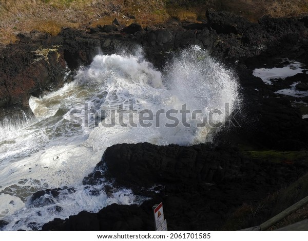 Hide Tide Waves Foam Devils Churn Stock Photo 2061701585 | Shutterstock