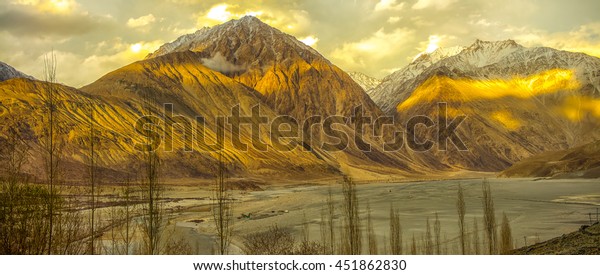 High Dynamic Range Hdr Image Hdri Foto Stok 451862830 | Shutterstock