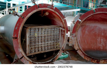 Highpressure Processing High Hydrostatic Pressure Machine Stock Photo ...