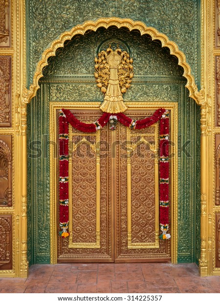 Hindu Temple Door Texture Pattern Stock Photo 314225357 | Shutterstock