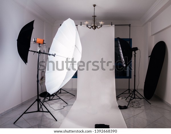 Home Studio Lighting Setup Example Stock Photo 1392668390 | Shutterstock