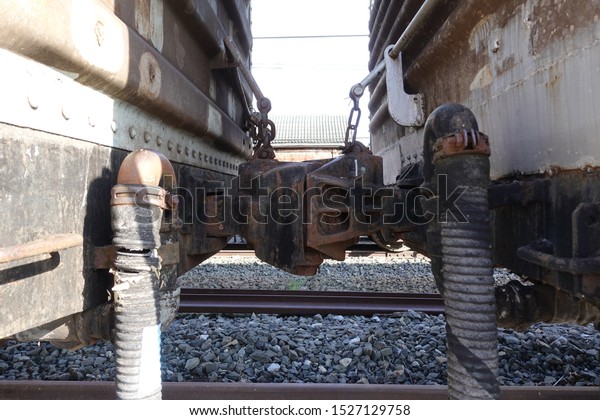 Hook Train Linking Freight Train Wagons Stock Photo 1527129758 ...