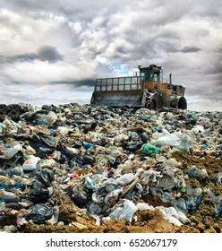 3,336 Rubbish tip Images, Stock Photos & Vectors | Shutterstock
