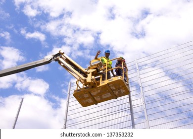 1,091 Mobile elevated work platform Images, Stock Photos & Vectors ...