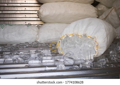 4,535 Sack Of Ice Images, Stock Photos & Vectors | Shutterstock