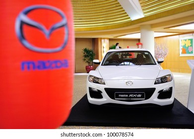 RX-8 Logo Vector (.EPS) Free Download