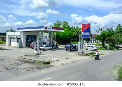 Petron Logo Vector (.EPS) Free Download