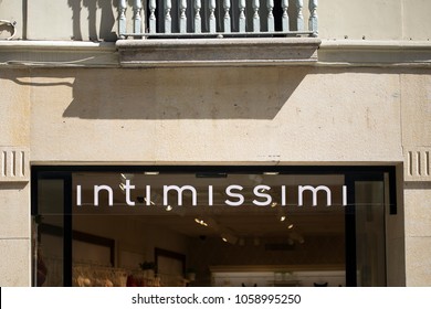 Intimissimi Logo Vector (.EPS) Free Download