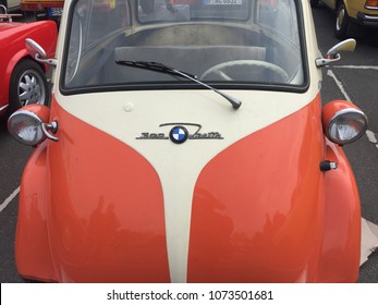 Microcar Logo Vector (.AI) Free Download