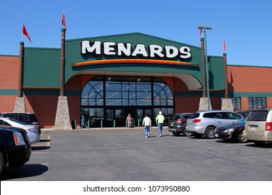 Menards Logo Vector (.SVG) Free Download