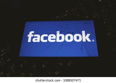 Splinter Logo Vector (.SVG) Free Download