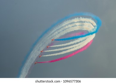 Jet plane color smoke (airshow) HD wallpaper download