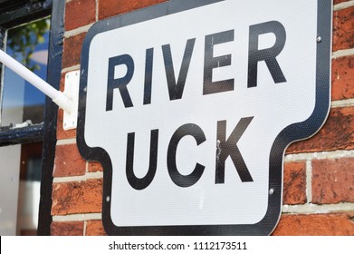 uck Logo Vector (.EPS) Free Download