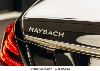 Maybach Logo Vector (.EPS) Free Download
