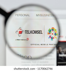 telkomsel Logo Vector (.EPS) Free Download