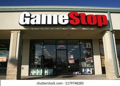 Gamestop Logo Vector (.EPS) Free Download