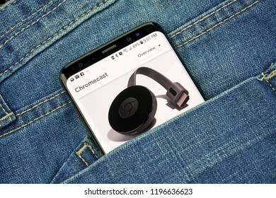 chromecast Logo Vector (.SVG) Free Download