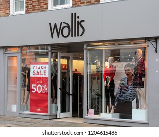 Wallis Logo Vector (.EPS) Free Download