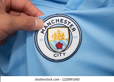 Manchester City FC Logo Vector (.SVG) Free Download