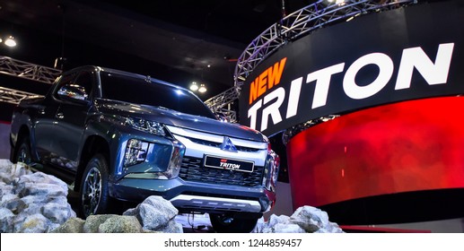 Mitsubishi Triton Logo Vector (.AI) Free Download