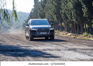 Audi Q7 Logo Vector (.EPS) Free Download
