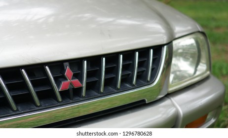 Strada Logo Vectors Free Download