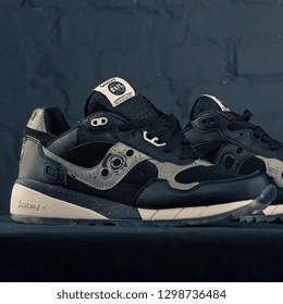 Saucony Logo Vector (.EPS) Free Download
