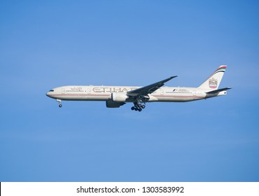 Etihad Airways Logo Vector (.AI) Free Download