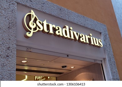 Stradivarius Logo Vector (.SVG) Free Download