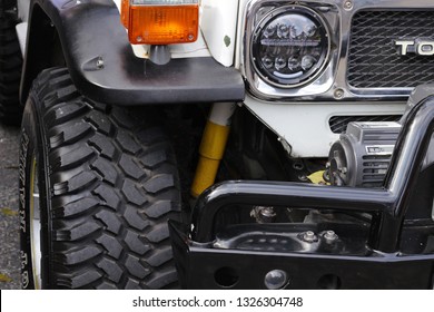Toyota Land Cruiser Logo Vector (.CDR) Free Download