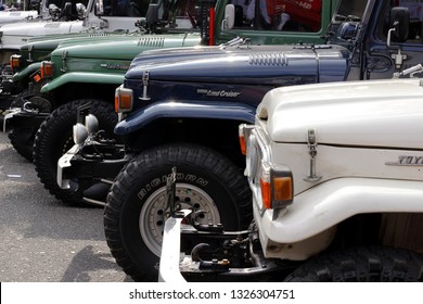 Toyota Land Cruiser Logo Vector (.CDR) Free Download