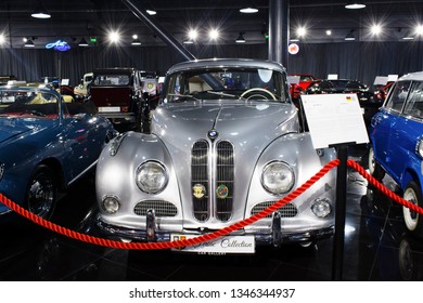 Tiriac Auto Logo