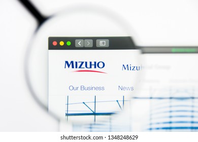 Mizuho Logo Vector (.AI) Free Download