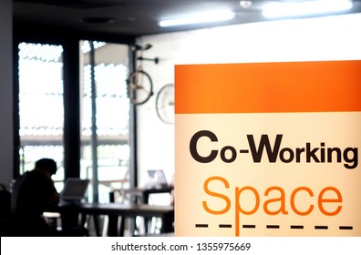 Coflex Logo Vector (.AI) Free Download