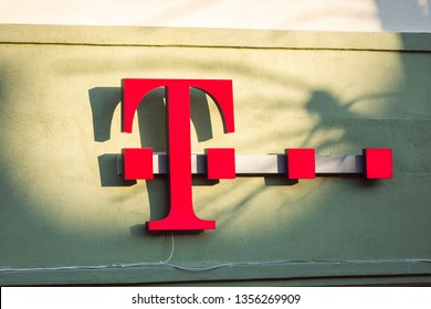 Deutsche Telekom Logo Vector (.EPS) Free Download